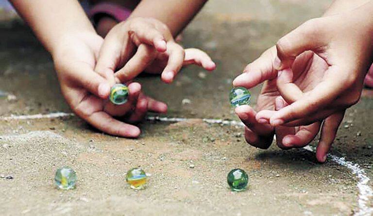 Cómo jugar a las bolitas: Guía completa paso a paso